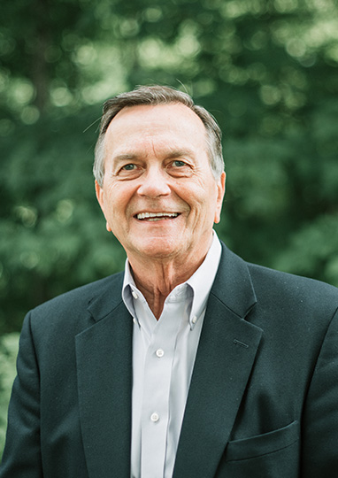 Lee Crist - World Gospel Mission